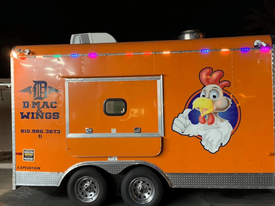 Dmac N Wings Offers Soul Food in Mesa, AZ 85201